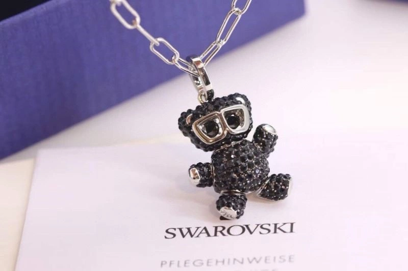 Bargain Swarovski Necklaces
