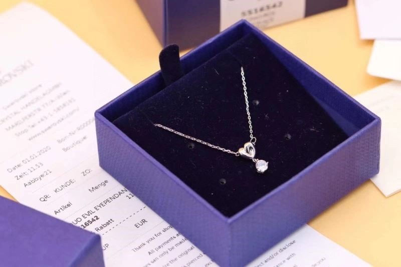 Precise copy Swarovski Necklaces