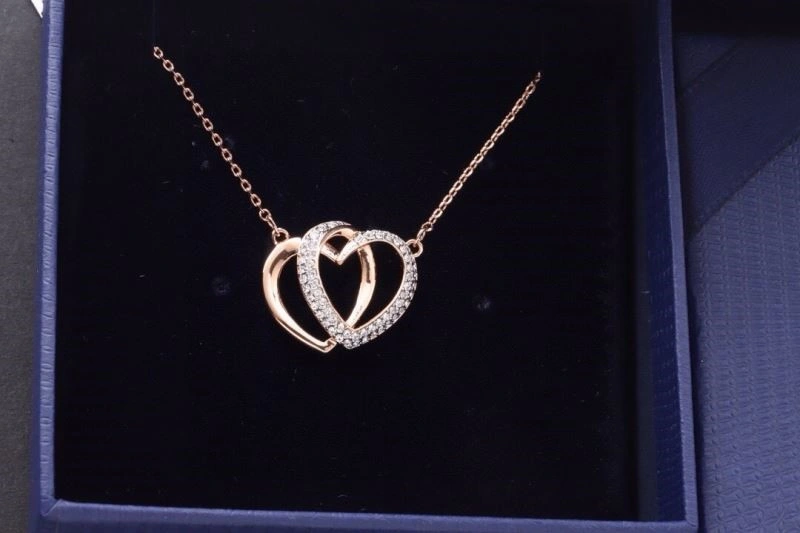 Economical Swarovski Necklaces