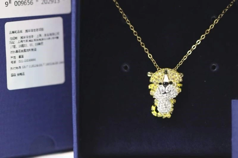 High fidelity Swarovski Necklaces