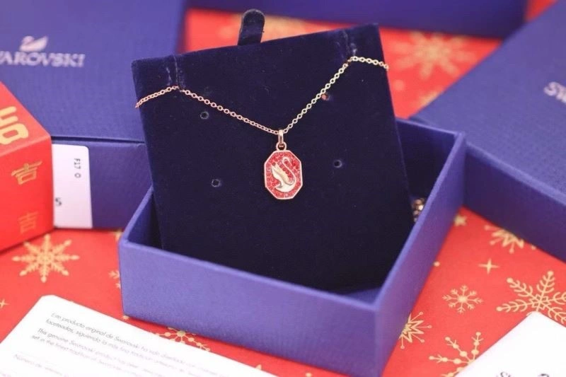 Top match Swarovski Necklaces