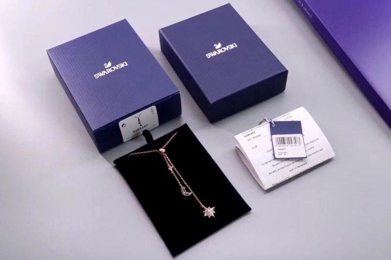 Top mirror Swarovski Necklaces