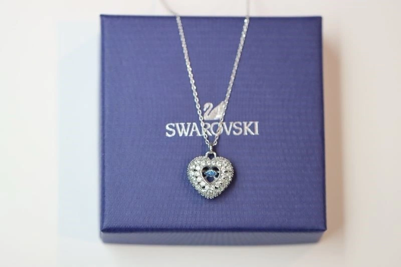 Precise copy Swarovski Necklaces