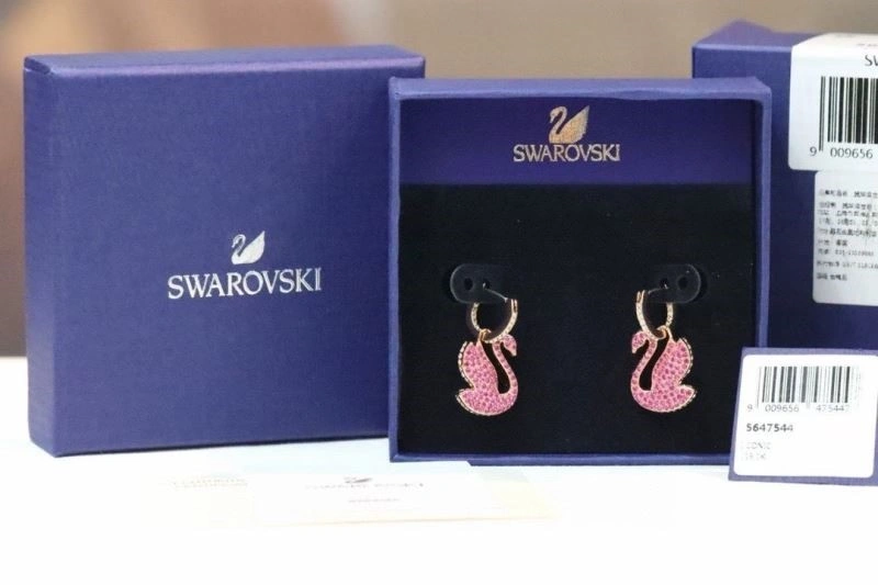 Bargain Swarovski Necklaces