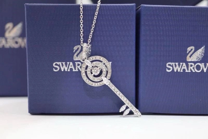 High fidelity Swarovski Necklaces