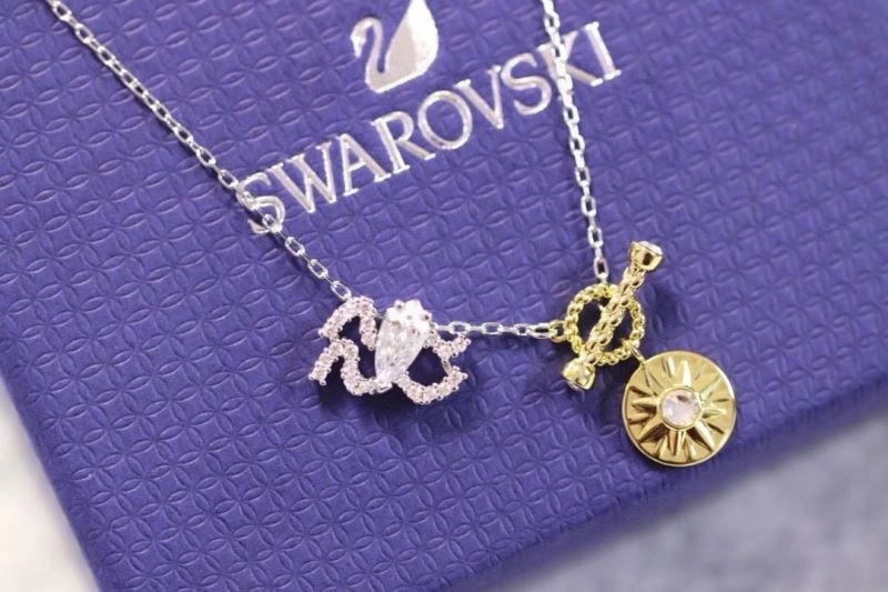 Bargain Swarovski Necklaces
