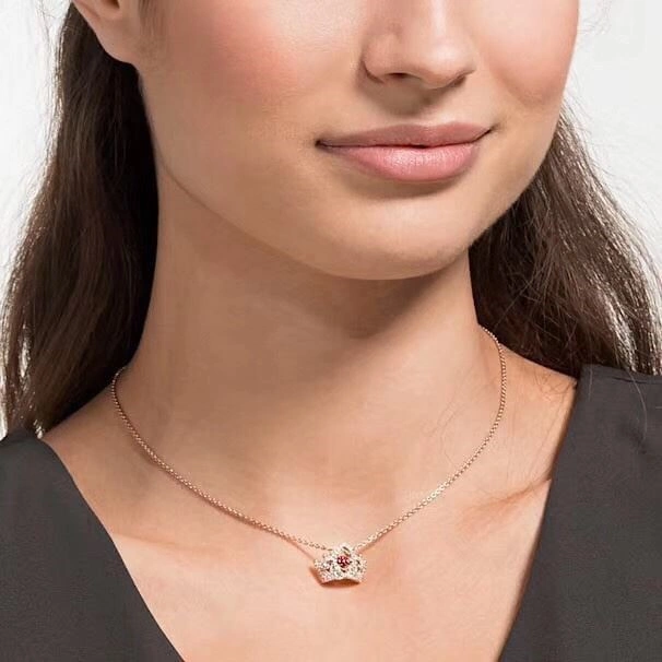 Perfect replica Swarovski Necklaces