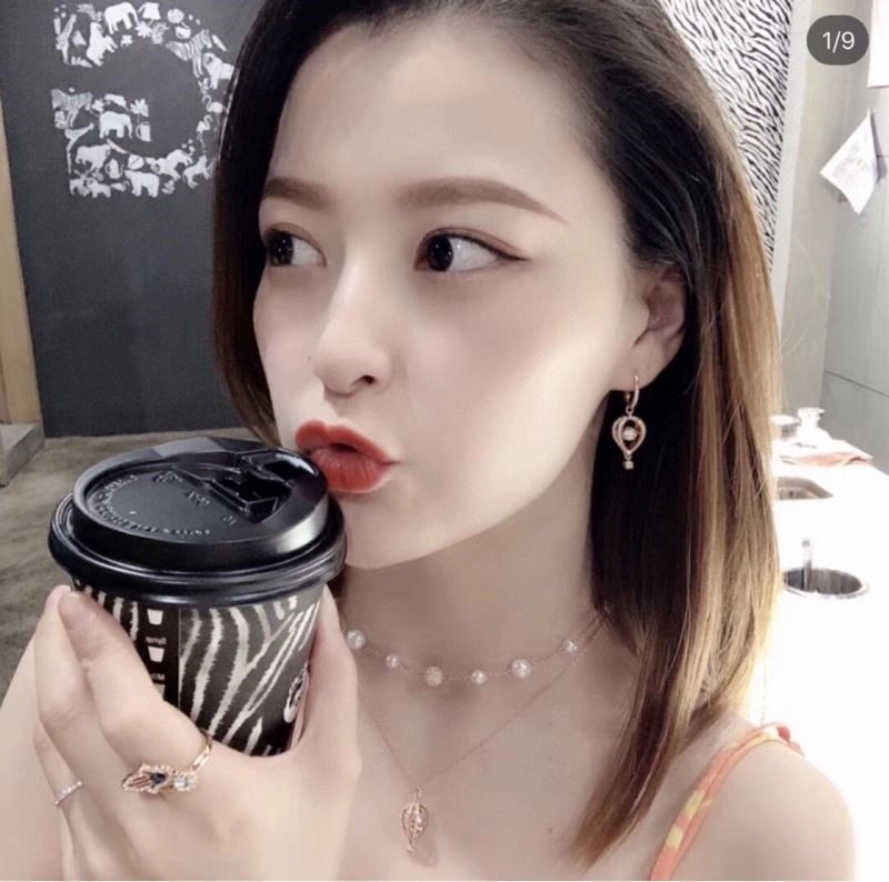 Brand-authenticated Swarovski Necklaces