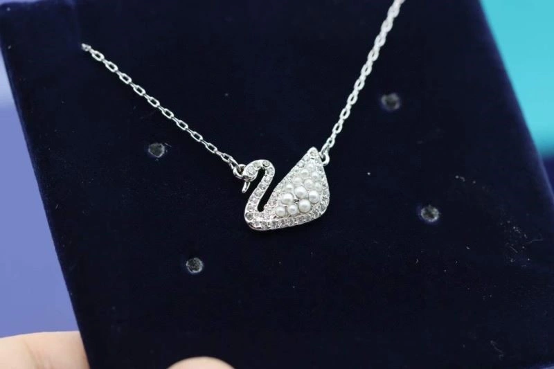 Top match Swarovski Necklaces