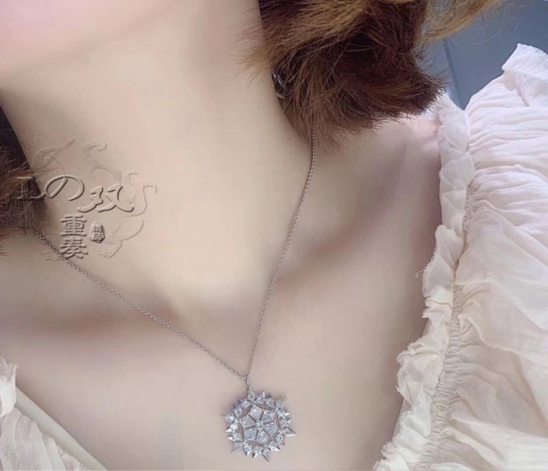 Exact replica Swarovski Necklaces