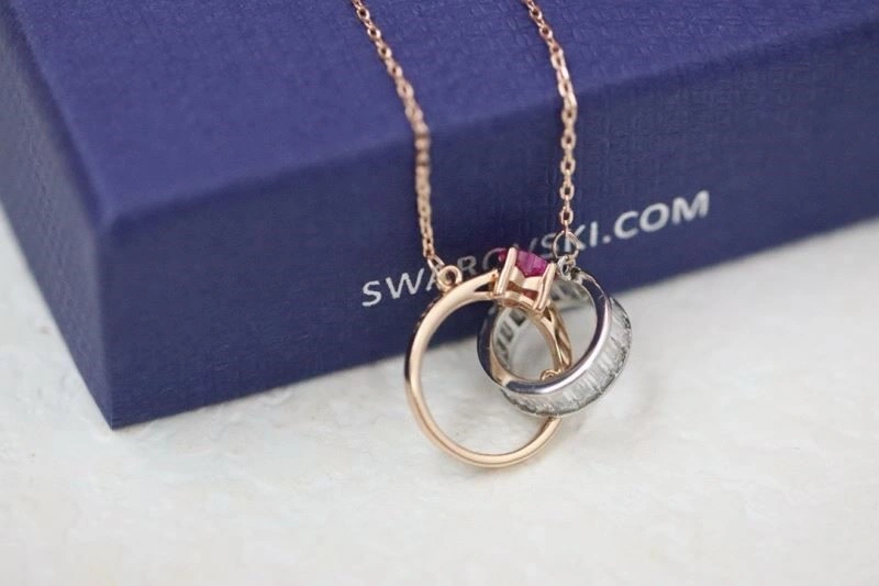 Accurate model Swarovski Necklaces