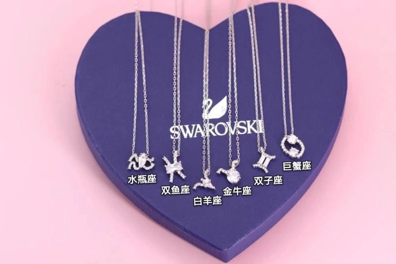 Top match Swarovski Necklaces
