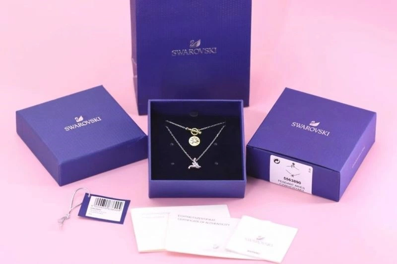 Top match Swarovski Necklaces