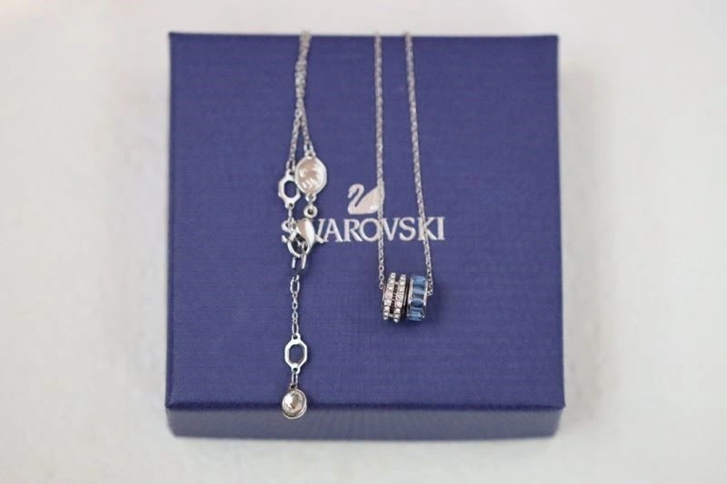 Factory-made Swarovski Necklaces