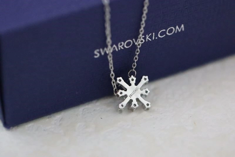 Top mirror Swarovski Necklaces