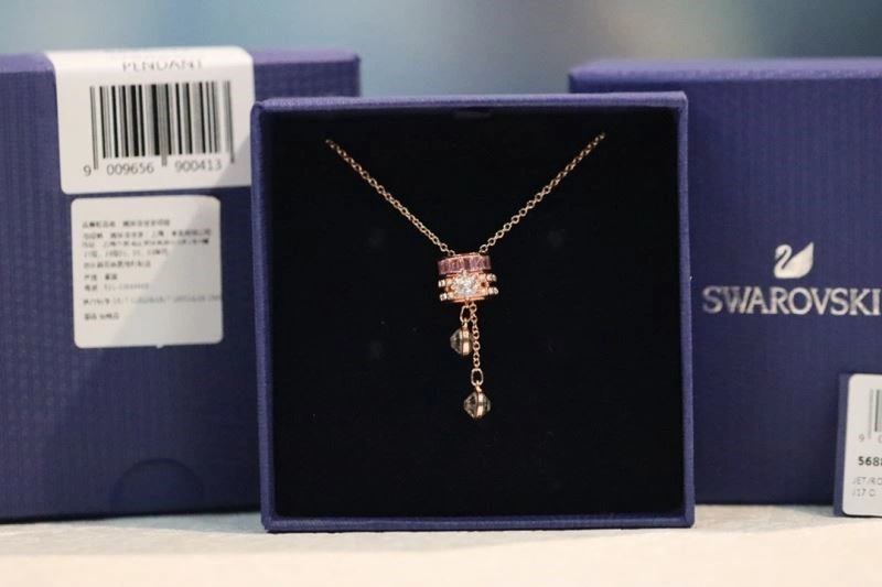 Discounted Swarovski Necklaces