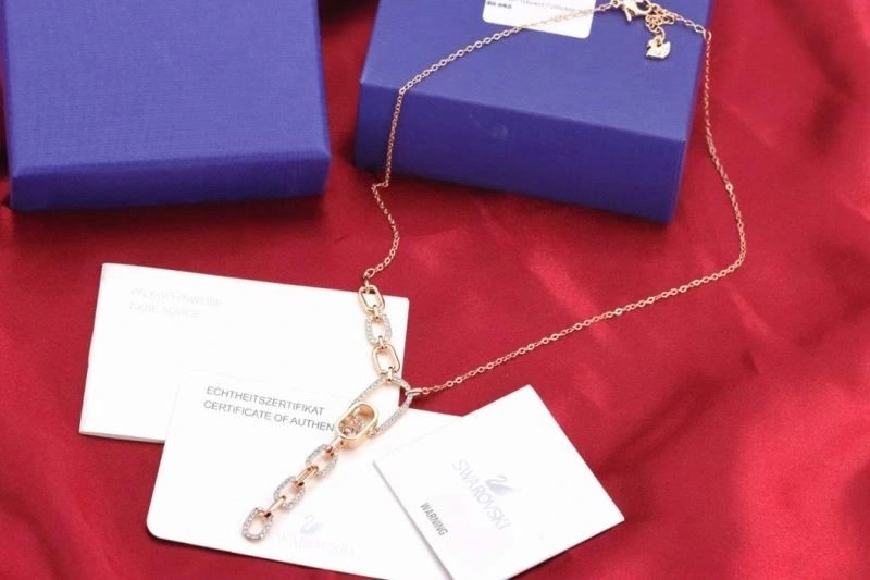 Top mirror Swarovski Necklaces