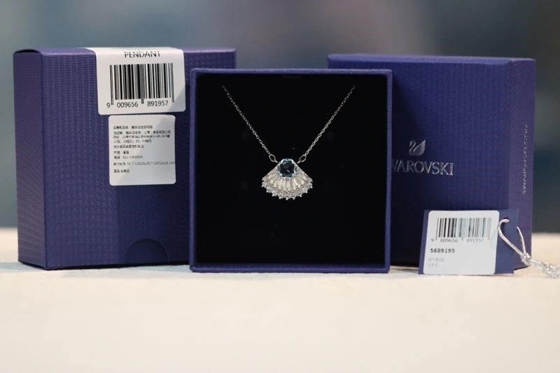 Brand-authenticated Swarovski Necklaces
