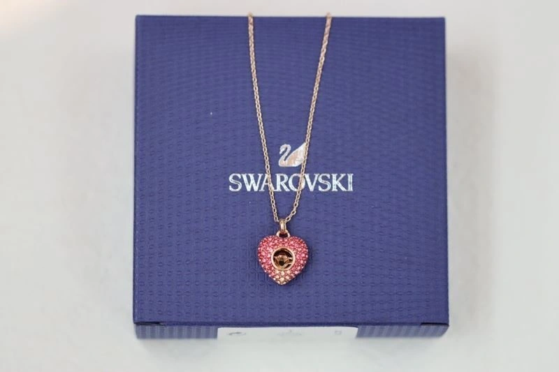 Economical Swarovski Necklaces
