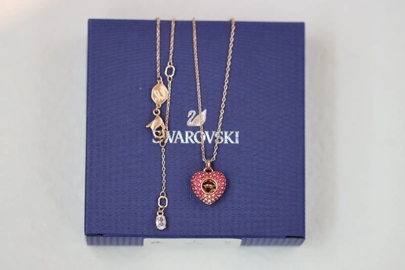 Economical Swarovski Necklaces
