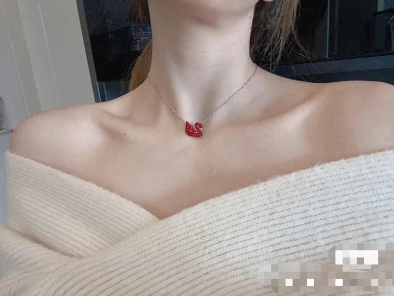 Precise copy Swarovski Necklaces