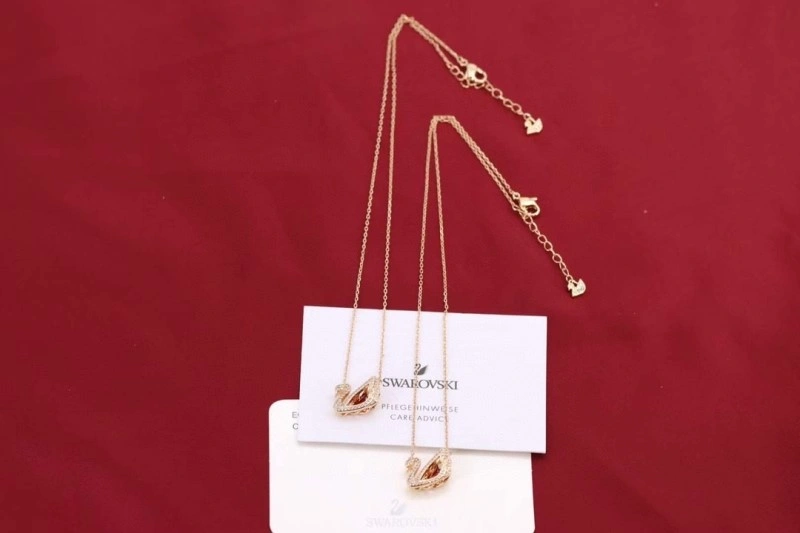 Inexpensive Swarovski Necklaces