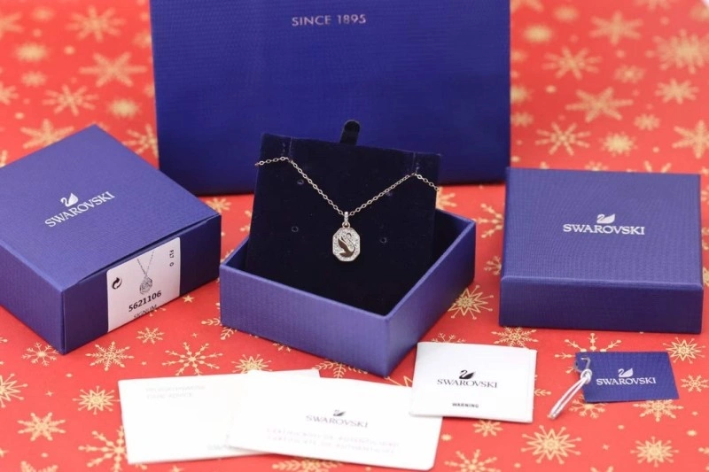 Discounted Swarovski Necklaces