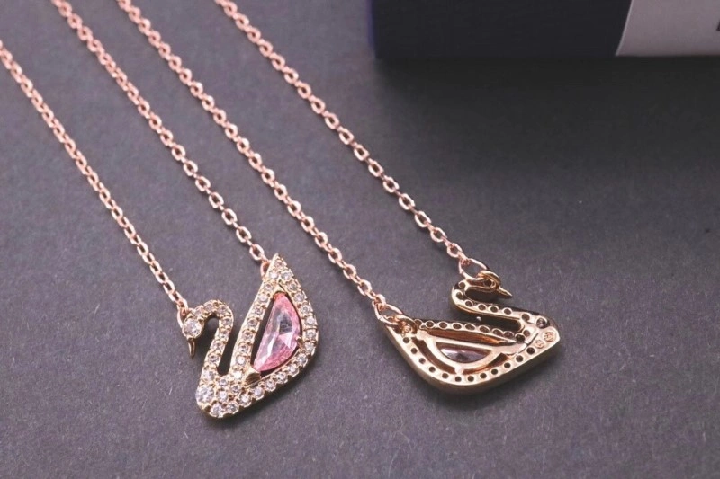 Low-cost Swarovski Necklaces