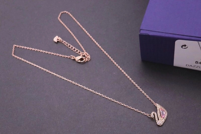 Low-cost Swarovski Necklaces