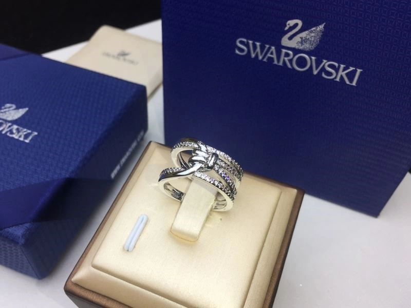 Mirror quality Swarovski Rings