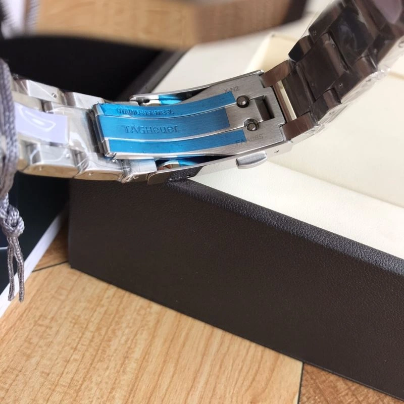 Top mirror TAG HEUER Watches
