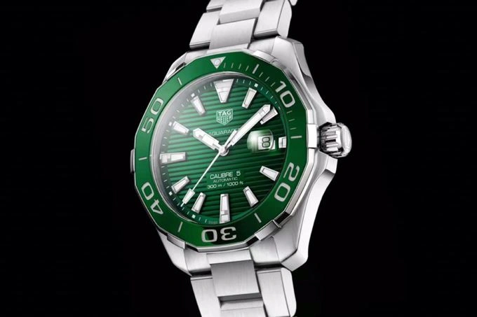 Brand-authenticated TAG HEUER Watches