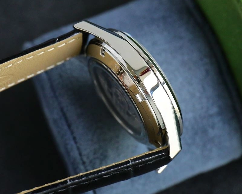 Value-priced TAG HEUER Watches