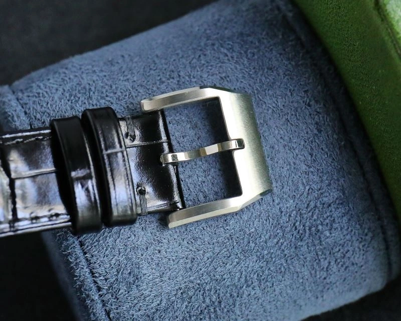 Value-priced TAG HEUER Watches