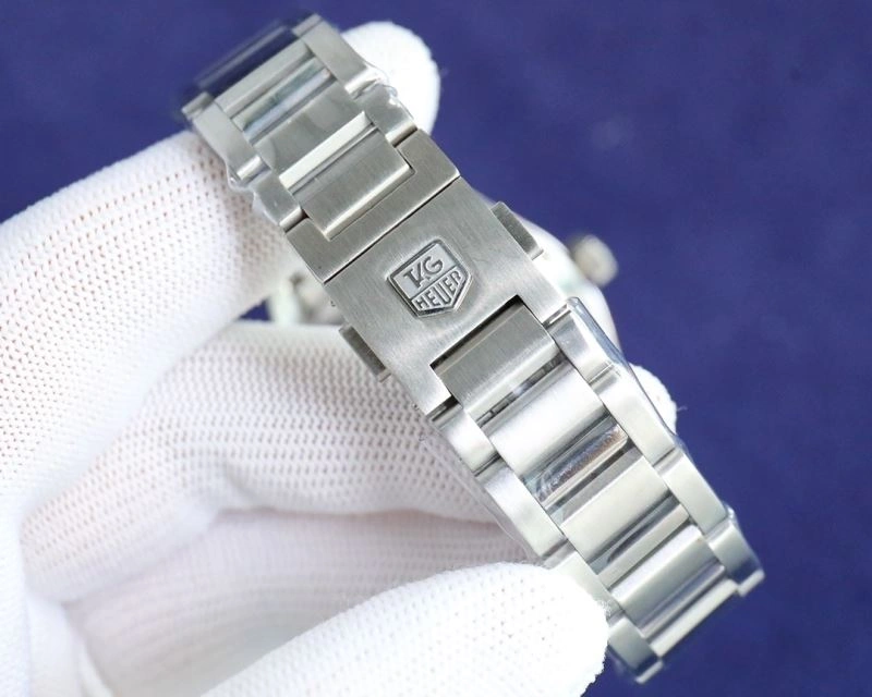 Indistinguishable TAG HEUER Watches