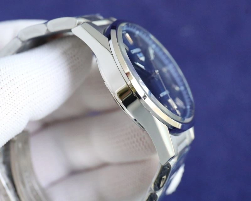 Indistinguishable TAG HEUER Watches