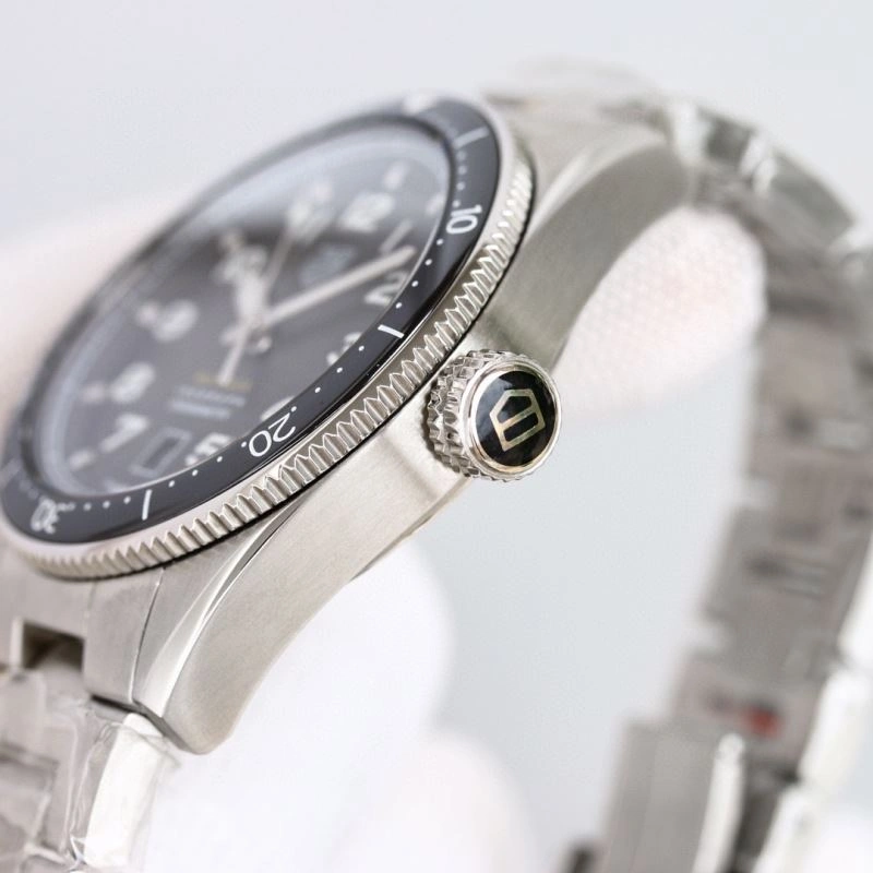 Value-priced TAG HEUER Watches