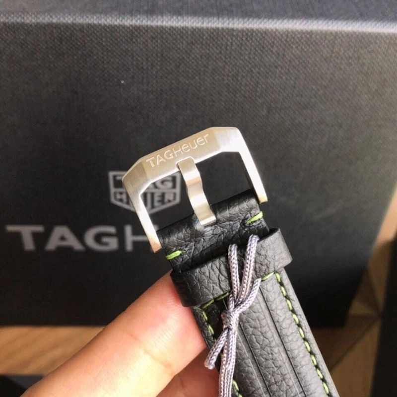 Top mirror TAG HEUER Watches