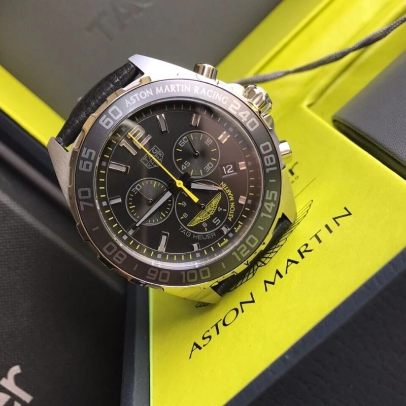 Top mirror TAG HEUER Watches