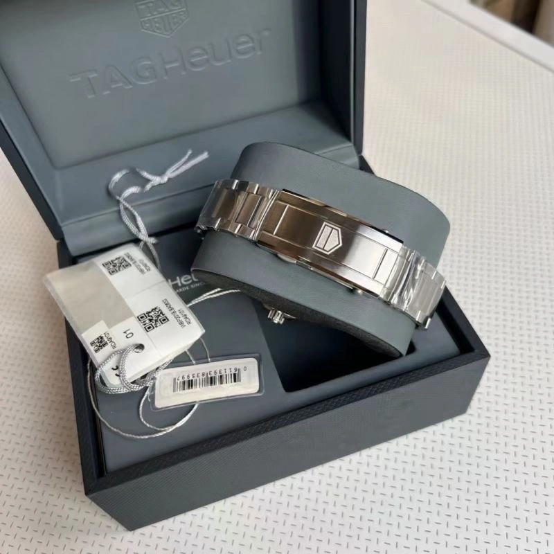 Accurate model TAG HEUER Watches