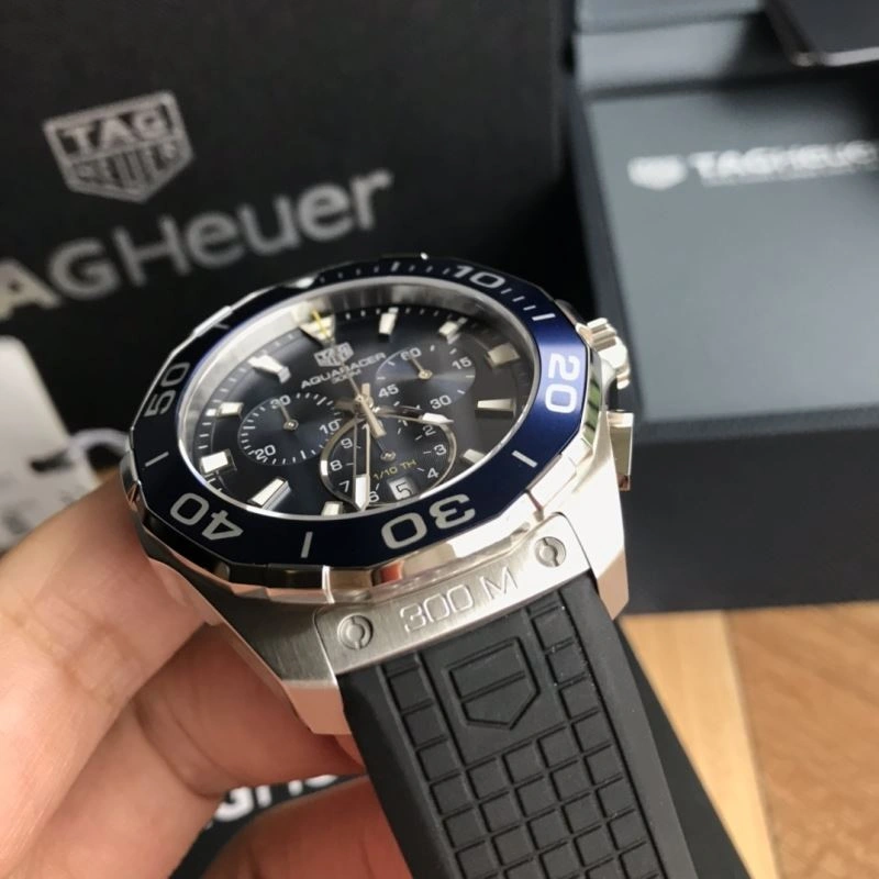 Top mirror TAG HEUER Watches