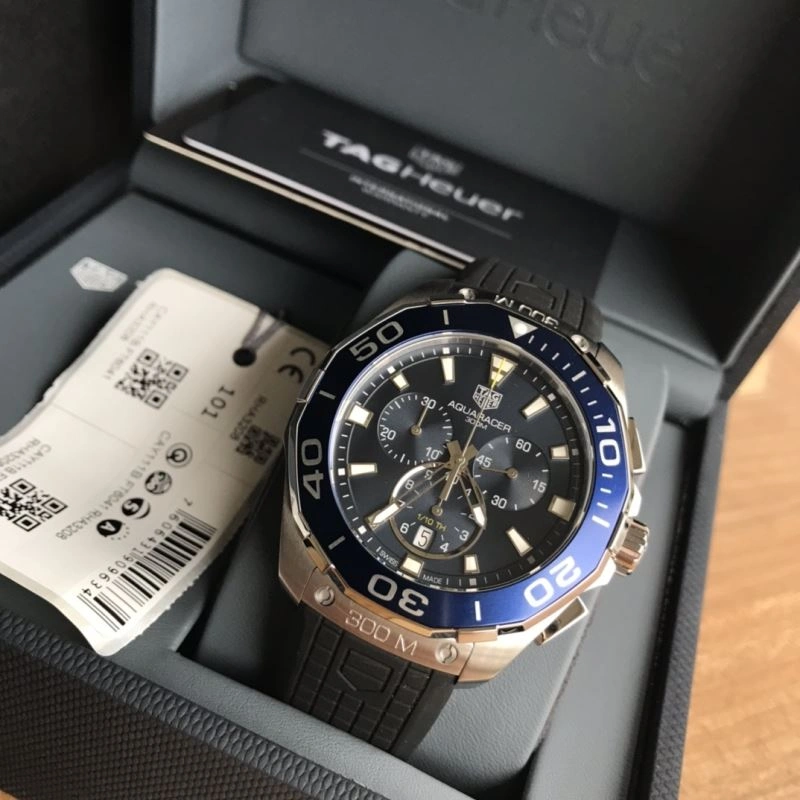 Top mirror TAG HEUER Watches