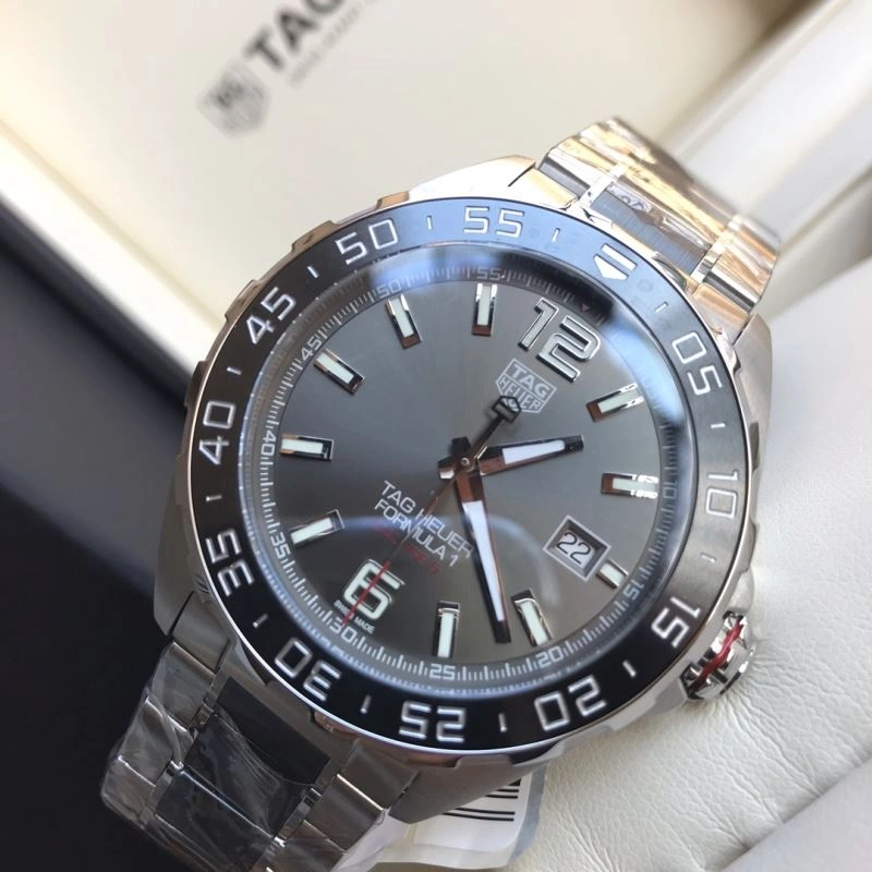 Brand-authenticated TAG HEUER Watches