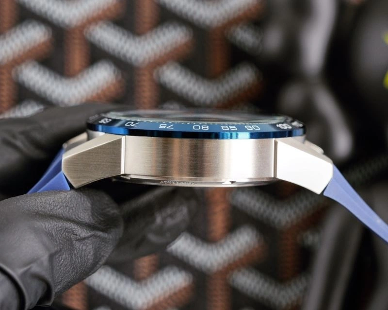 Indistinguishable TAG HEUER Watches