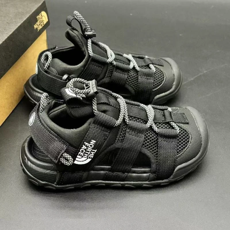 Mirror quality THE NORTH FACE SHOES