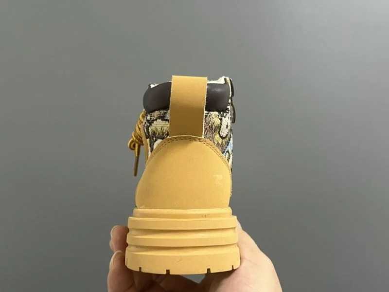 Exact replica TIMBERLAND SHOES
