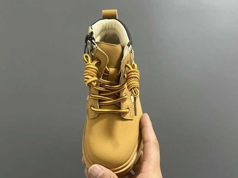 Exact replica TIMBERLAND SHOES