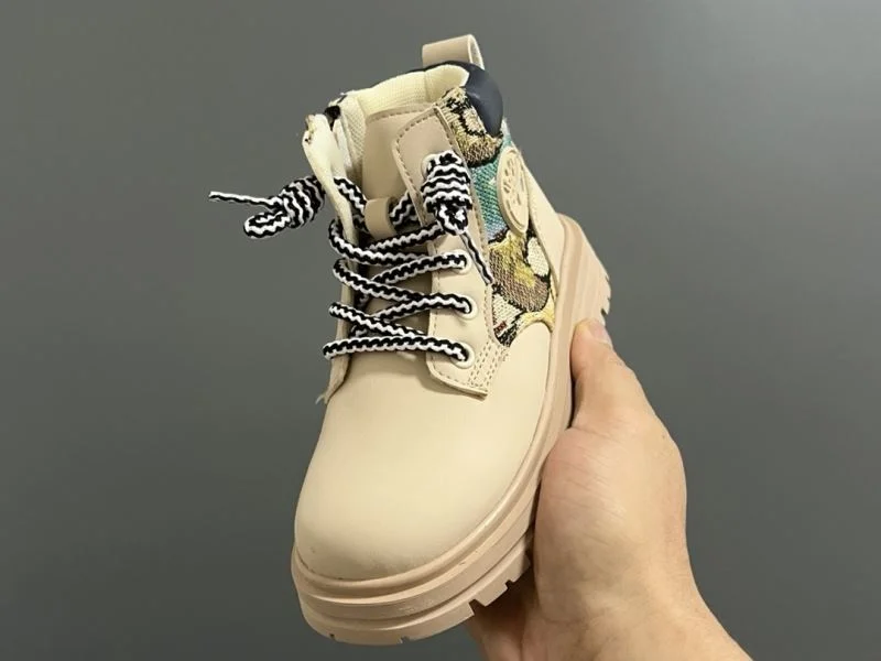 Accurate model TIMBERLAND SHOES