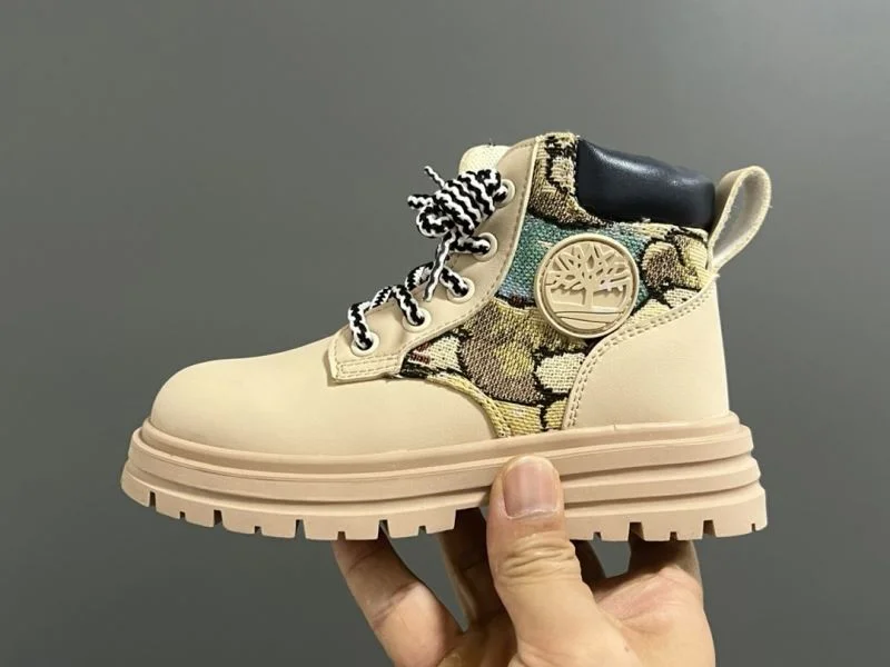 Accurate model TIMBERLAND SHOES