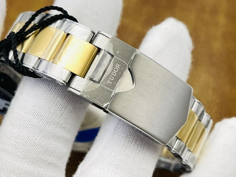 Exact replica TUDOR Watches